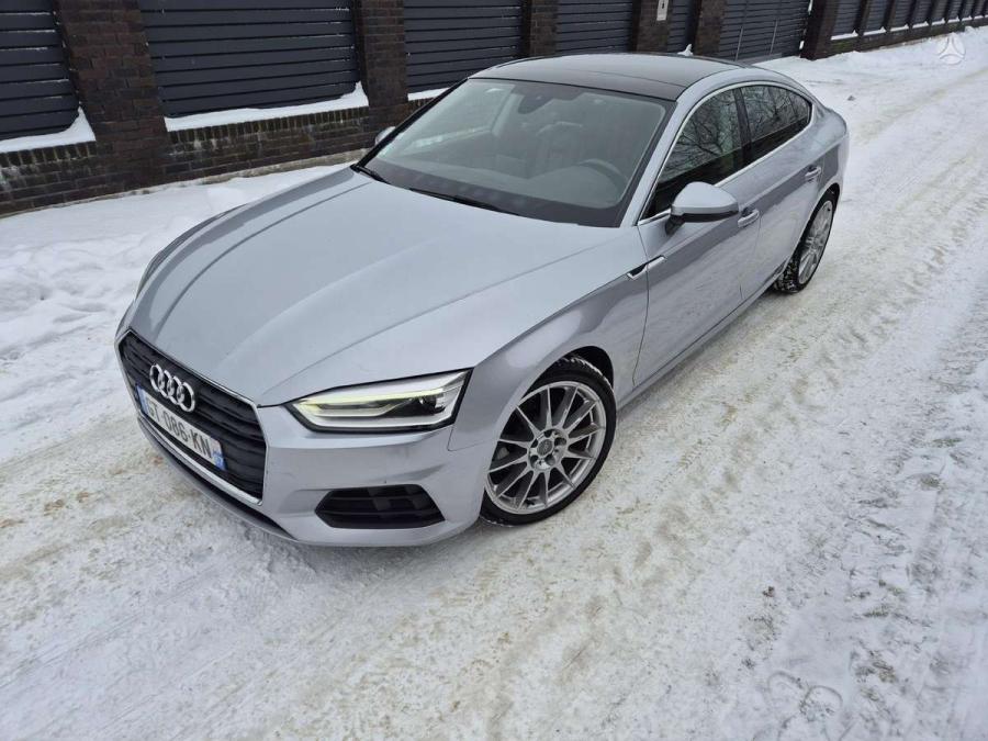 Pelēks Audi A5 Sportback 2017 Kauņa, ar dzinēja tilpumu 2.00 L un nobraukumu 299 tūkst. km par 14350 €, foto 1 vietnē AUTOMOTO.COM.LV
