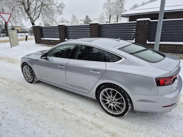 Grey Audi A5 Sportback 2017 in Kaunas, with an engine capacity of 2.00 L and mileage of 299 thousand km for 14350 €, photo 4 on AUTOMOTO.COM.LV