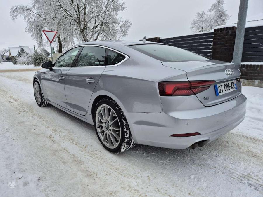 Pelēks Audi A5 Sportback 2017 Kauņa, ar dzinēja tilpumu 2.00 L un nobraukumu 299 tūkst. km par 14350 €, foto 8 vietnē AUTOMOTO.COM.LV