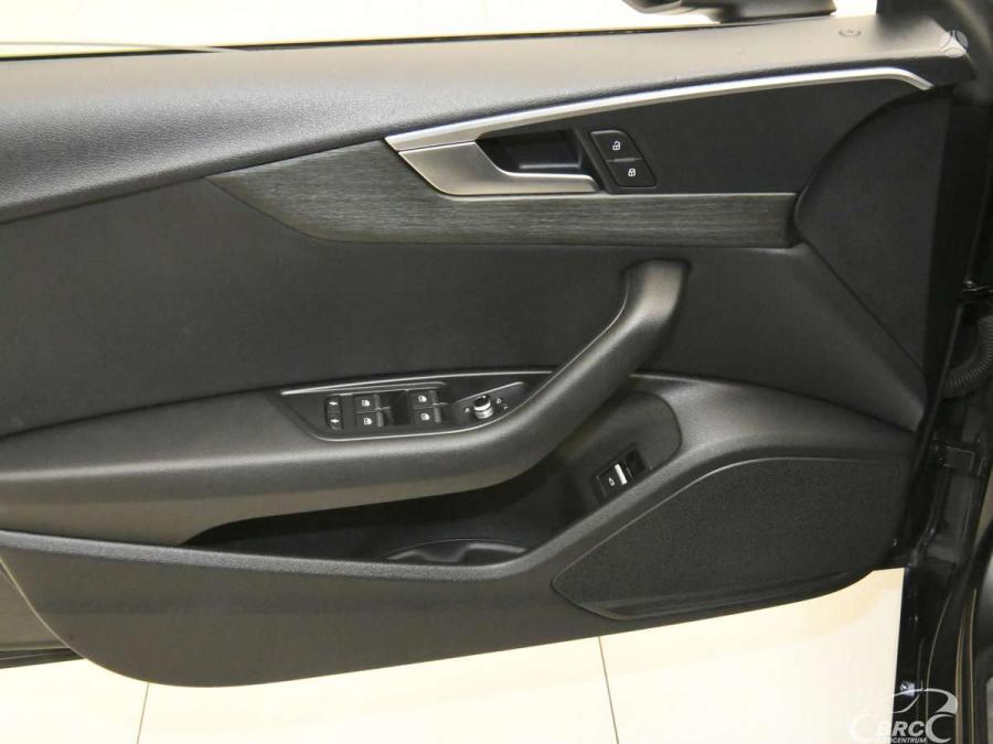 Grey Audi A5 Sportback 2018 in Vilnius, with an engine capacity of 1.98 L and mileage of 48 thousand km for 19900 €, photo 22 on AUTOMOTO.COM.LV