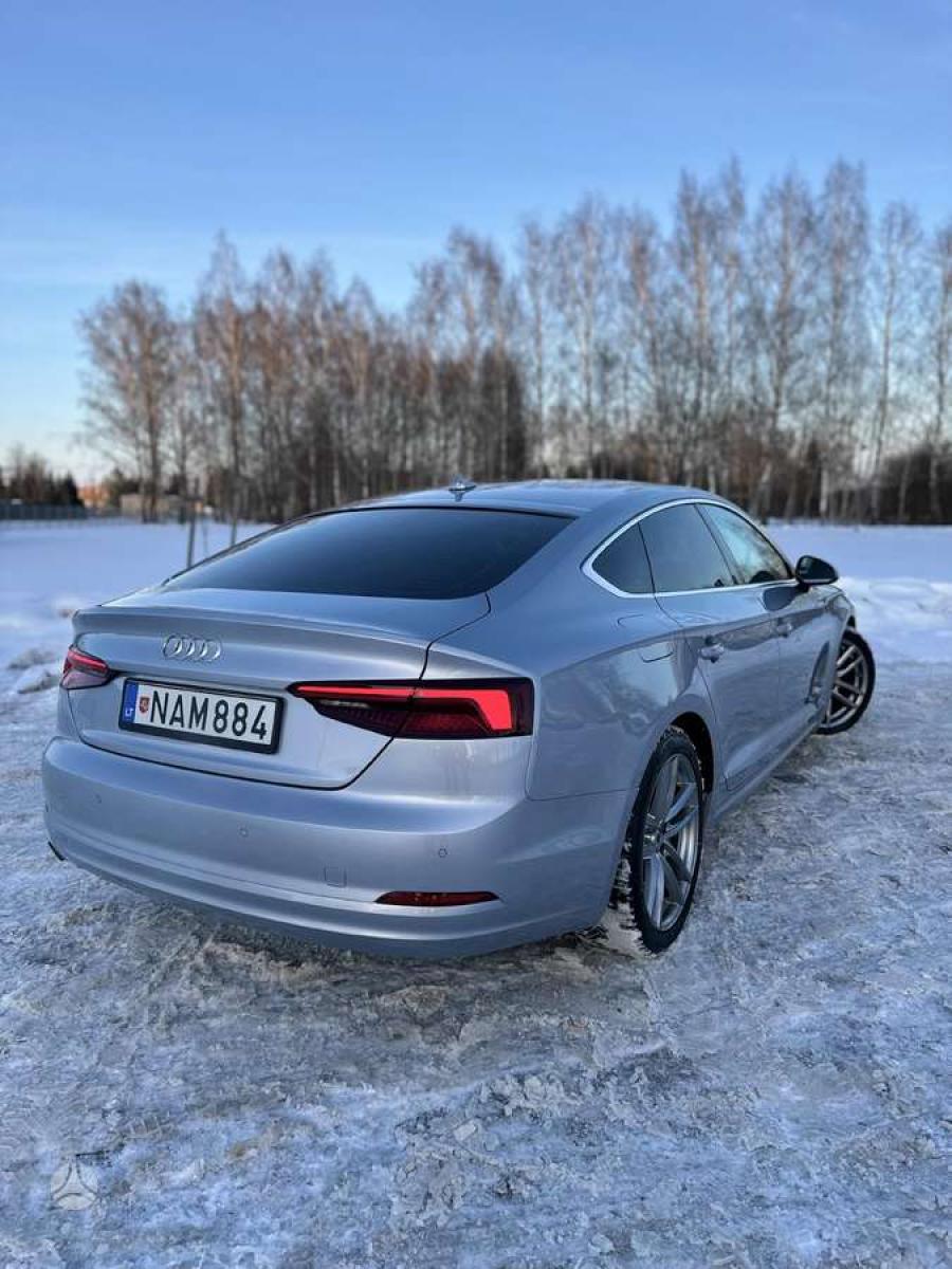 Grey Audi A5 Sportback 2019 in Kaunas, with an engine capacity of 0.00 L and mileage of 279 thousand km for 18500 €, photo 4 on AUTOMOTO.COM.LV