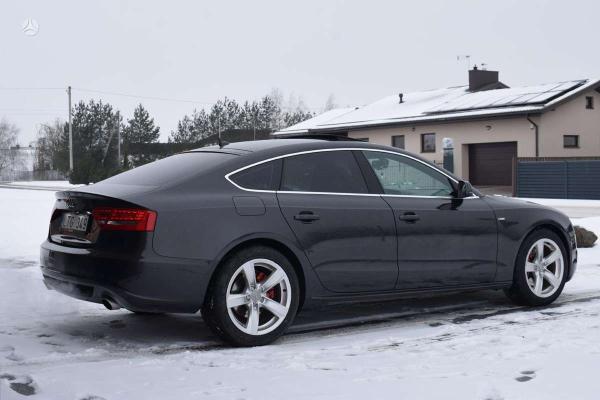 Audi A5 Sportback 2010 in Marijampole, with an engine capacity of 2.97 L and mileage of 366 thousand km for 6150 €, photo 5 on AUTOMOTO.COM.LV
