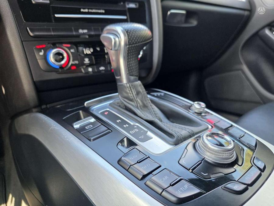 Красный Ауди A5 Sportback 2014 в Тельшяй, объемом двигателя 1.80 л и пробегом 279 тыс. км за 9900 €, фото 41 на AUTOMOTO.COM.LV