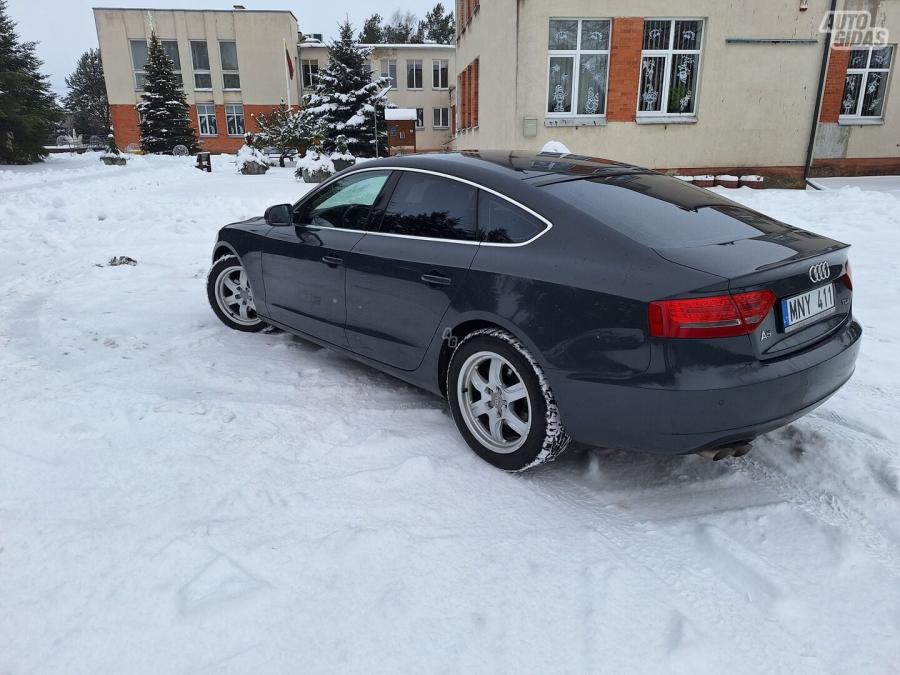Audi A5 Sportback 2010 in Raseiniai, with an engine capacity of 2.00 L and mileage of 156 thousand km for 8999 €, photo 5 on AUTOMOTO.COM.LV