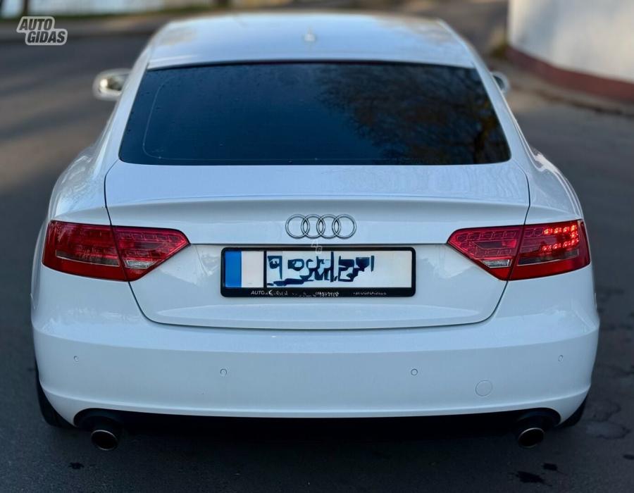 Audi A5 Sportback 2010 in Vilnius, with an engine capacity of 2.70 L and mileage of 425 thousand km for 6250 €, photo 5 on AUTOMOTO.COM.LV
