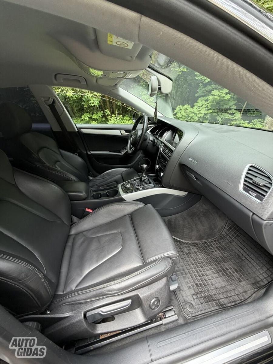 Audi A5 Sportback 2015 in Kaunas, with an engine capacity of 2.00 L and mileage of 270 thousand km for 11250 €, photo 22 on AUTOMOTO.COM.LV