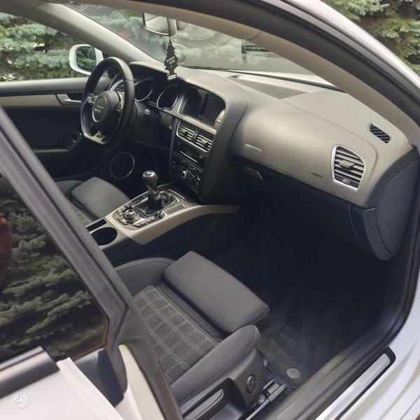Balts Audi A5 Sportback 2013 Utena, ar dzinēja tilpumu 2.00 L un nobraukumu 189 tūkst. km par 9200 €, foto 11 vietnē AUTOMOTO.COM.LV