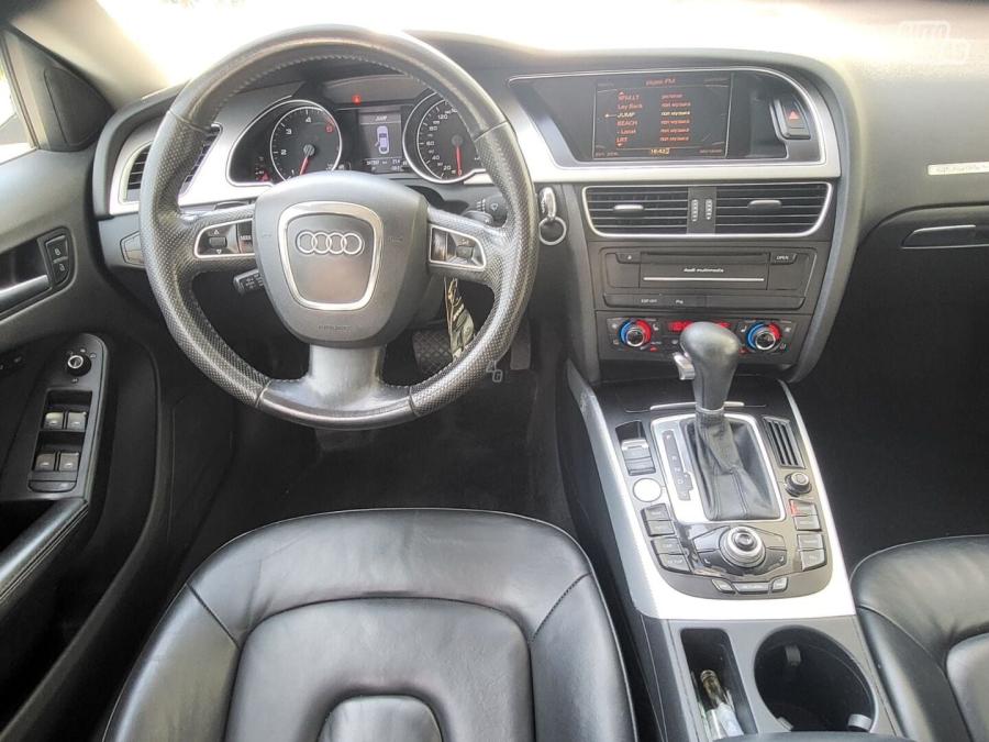 Белый Ауди A5 Sportback 2009 в Вильнюс, объемом двигателя 3.00 л и пробегом 347 тыс. км за 6500 €, фото 8 на AUTOMOTO.COM.LV