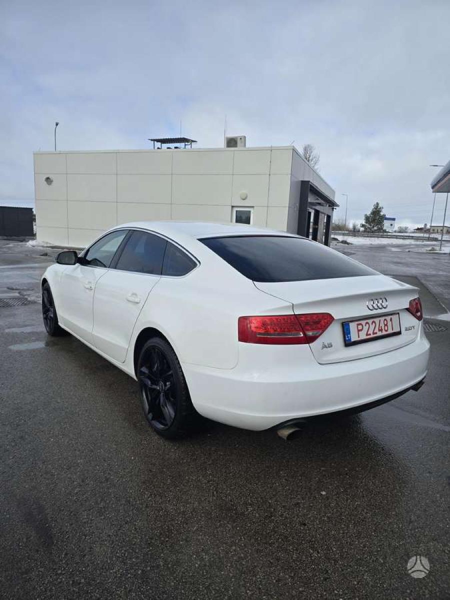 Balts Audi A5 Sportback 2010 Alīta, ar dzinēja tilpumu 1.98 L un nobraukumu 285 tūkst. km par 6200 €, foto 6 vietnē AUTOMOTO.COM.LV