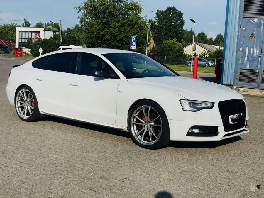 Белый Ауди A5 Sportback 2011 в Паневежис, объемом двигателя 2.97 л и пробегом 337 тыс. км за 10900 €, фото 3 на AUTOMOTO.COM.LV