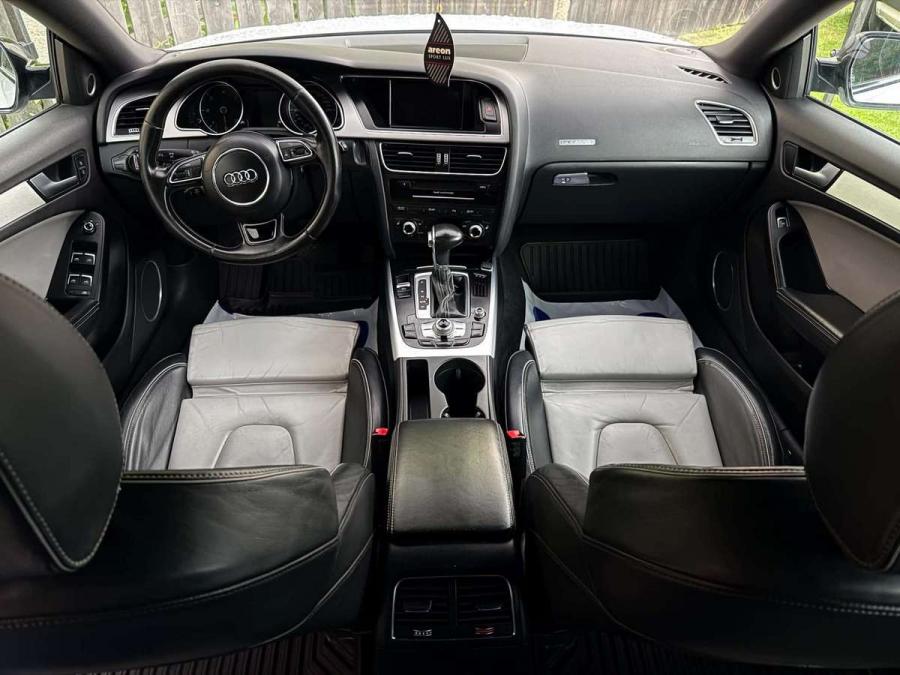 Белый Ауди A5 Sportback 2011 в Паневежис, объемом двигателя 2.97 л и пробегом 337 тыс. км за 10900 €, фото 12 на AUTOMOTO.COM.LV