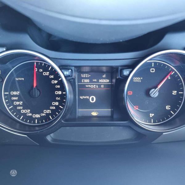 Balts Audi A5 Sportback 2011 Klaipėda, ar dzinēja tilpumu 2.70 L un nobraukumu 409 tūkst. km par 5800 €, foto 9 vietnē AUTOMOTO.COM.LV