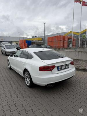 White Audi A5 Sportback 2011 in Kaunas, with an engine capacity of 1.97 L and mileage of 285 thousand km for 4350 €, photo 17 on AUTOMOTO.COM.LV