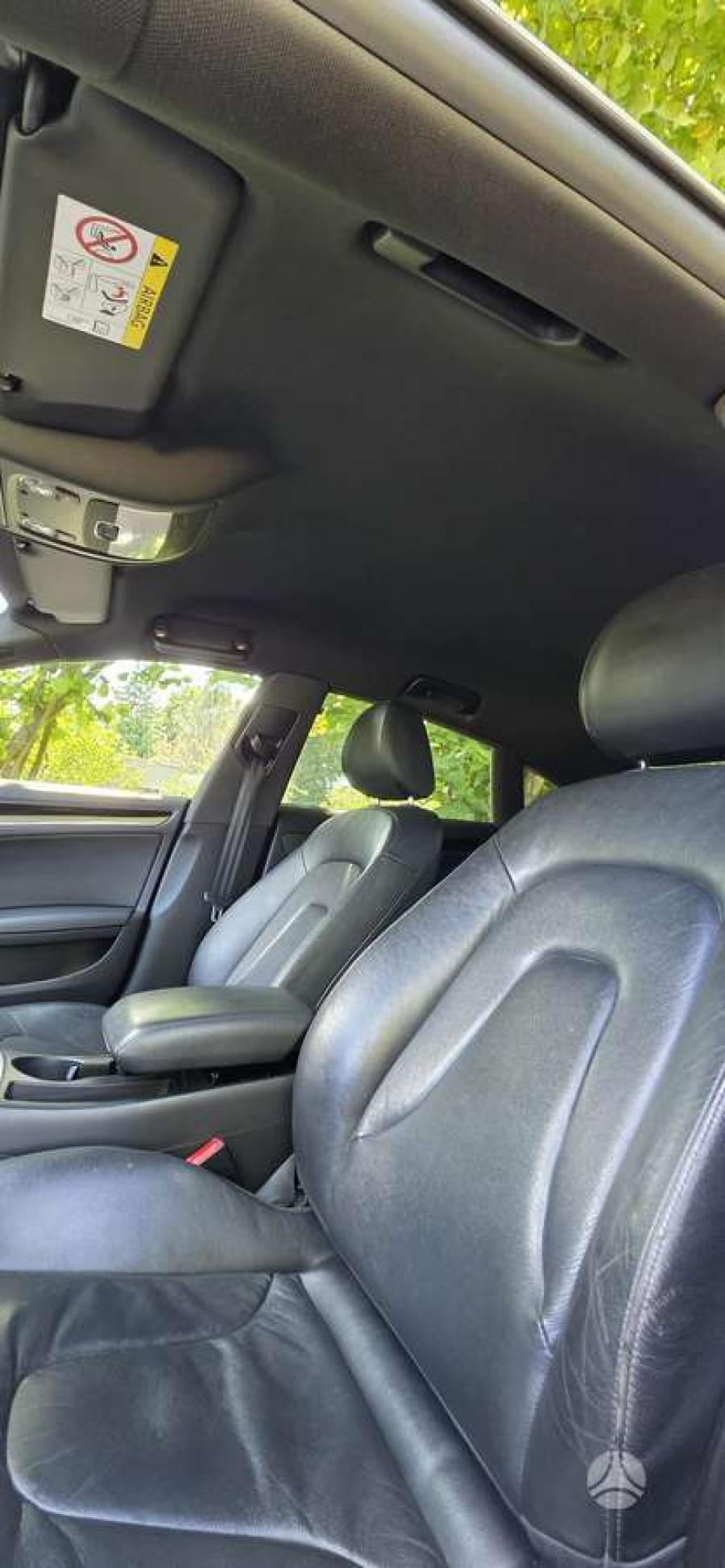 White Audi A5 Sportback 2012 in Kaunas, with an engine capacity of 1.97 L and mileage of 320 thousand km for 7499 €, photo 8 on AUTOMOTO.COM.LV