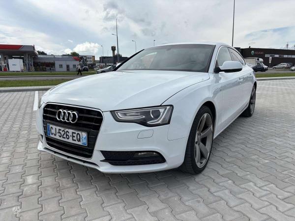 Balts Audi A5 Sportback 2012 Tauragė, ar dzinēja tilpumu 2.97 L un nobraukumu 270 tūkst. km par 8500 €, foto 4 vietnē AUTOMOTO.COM.LV