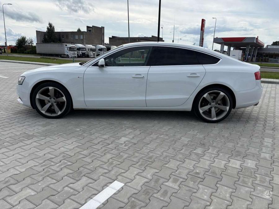 Balts Audi A5 Sportback 2012 Tauragė, ar dzinēja tilpumu 2.97 L un nobraukumu 270 tūkst. km par 8500 €, foto 5 vietnē AUTOMOTO.COM.LV