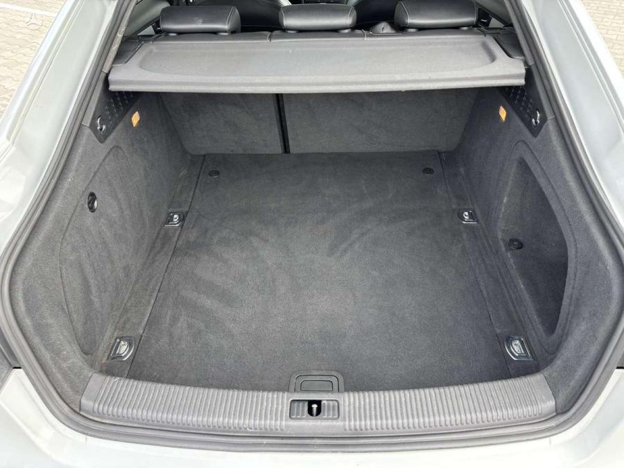 Balts Audi A5 Sportback 2012 Tauragė, ar dzinēja tilpumu 2.97 L un nobraukumu 270 tūkst. km par 8500 €, foto 22 vietnē AUTOMOTO.COM.LV