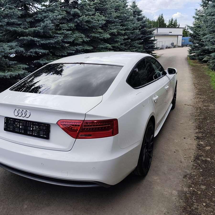 White Audi A5 Sportback 2013 in Utena, with an engine capacity of 1.97 L and mileage of 189 thousand km for 9650 €, photo 6 on AUTOMOTO.COM.LV