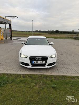 Белый Ауди A5 Sportback 2015 в Ширвинтос, объемом двигателя 2.00 л и пробегом 393 тыс. км за 10800 €, фото 4 на AUTOMOTO.COM.LV