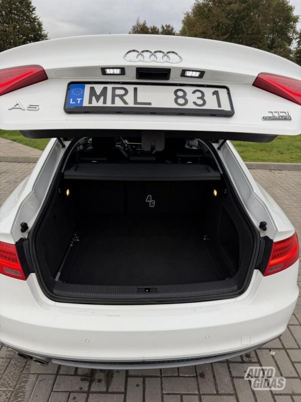 Белый Ауди A5 Sportback 2015 в Ширвинтос, объемом двигателя 2.00 л и пробегом 393 тыс. км за 10800 €, фото 8 на AUTOMOTO.COM.LV