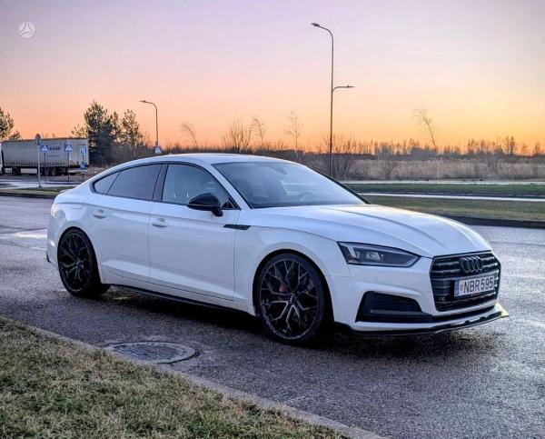 Белый Ауди A5 Sportback 2017 в Вильнюс, объемом двигателя 1.98 л и пробегом 130 тыс. км за 21500 €, фото 1 на AUTOMOTO.COM.LV