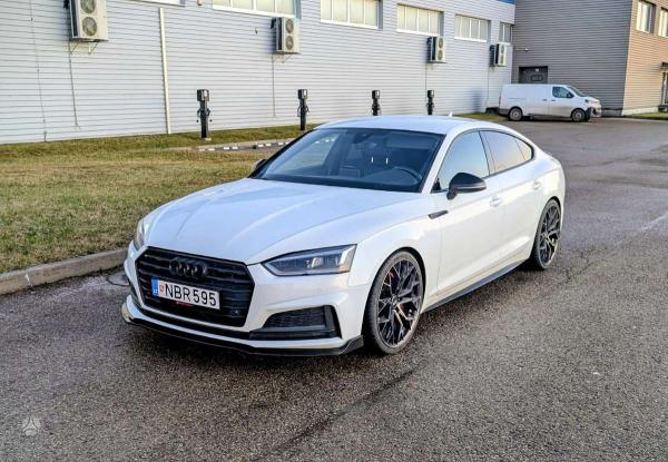 Белый Ауди A5 Sportback 2017 в Вильнюс, объемом двигателя 1.98 л и пробегом 130 тыс. км за 21500 €, фото 2 на AUTOMOTO.COM.LV