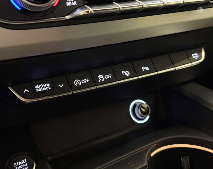 White Audi A5 Sportback 2017 in Marijampole, with an engine capacity of 1.97 L and mileage of 214 thousand km for 18750 €, photo 19 on AUTOMOTO.COM.LV