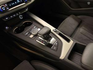 White Audi A5 Sportback 2017 in Marijampole, with an engine capacity of 1.97 L and mileage of 214 thousand km for 18750 €, photo 23 on AUTOMOTO.COM.LV