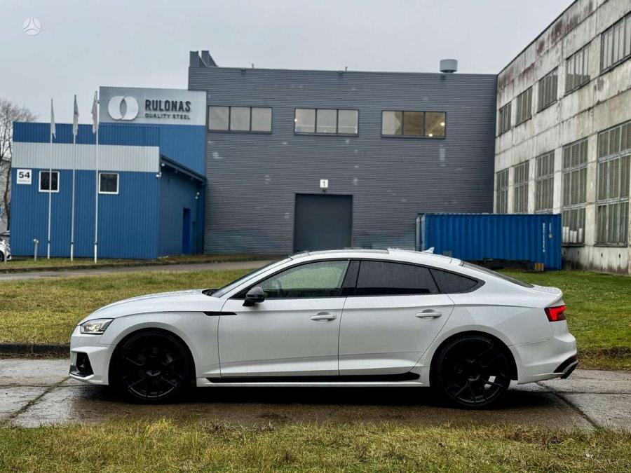White Audi A5 Sportback 2018 in Kaunas, with an engine capacity of 0.00 L and mileage of 90 thousand km for 22700 €, photo 7 on AUTOMOTO.COM.LV