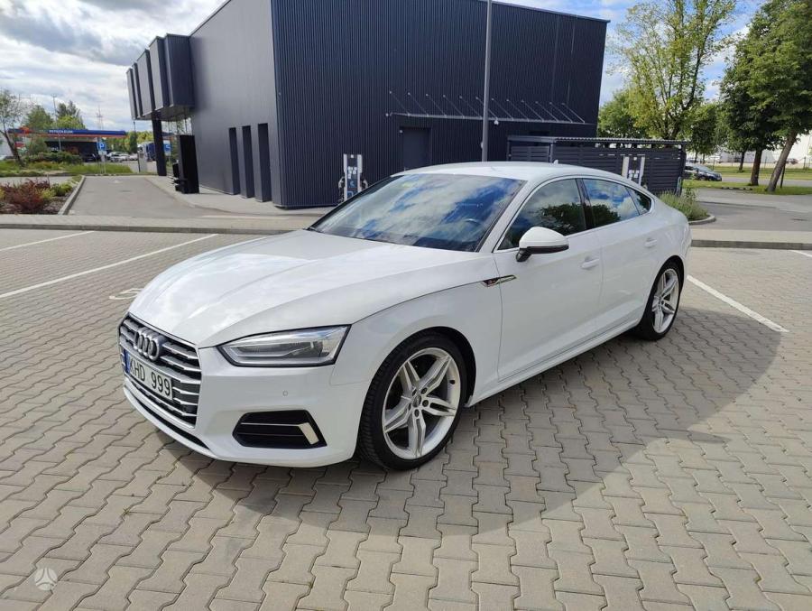 Balts Audi A5 Sportback 2019 Kauņa, ar dzinēja tilpumu 1.97 L un nobraukumu 123 tūkst. km par 19200 €, foto 1 vietnē AUTOMOTO.COM.LV