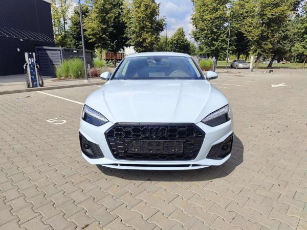 Белый Ауди A5 Sportback 2023 в Каунас, объемом двигателя 2.00 л и пробегом 60 тыс. км за 30900 €, фото 2 на AUTOMOTO.COM.LV
