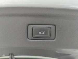 White Audi A5 Sportback 2023 in Kaunas, with an engine capacity of 2.00 L and mileage of 60 thousand km for 30900 €, photo 18 on AUTOMOTO.COM.LV