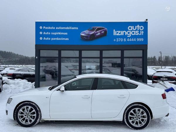 White Audi A5 Sportback 2011 in Vilnius, with an engine capacity of 2.00 L and mileage of 295 thousand km for 6950 €, photo 5 on AUTOMOTO.COM.LV