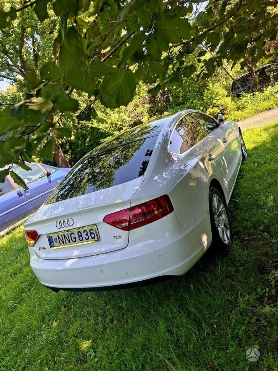 Balts Audi A5 Sportback 2011 Trakai, ar dzinēja tilpumu 2.00 L un nobraukumu 194 tūkst. km par 9400 €, foto 10 vietnē AUTOMOTO.COM.LV