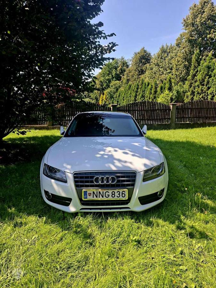 Balts Audi A5 Sportback 2011 Trakai, ar dzinēja tilpumu 2.00 L un nobraukumu 194 tūkst. km par 9400 €, foto 12 vietnē AUTOMOTO.COM.LV