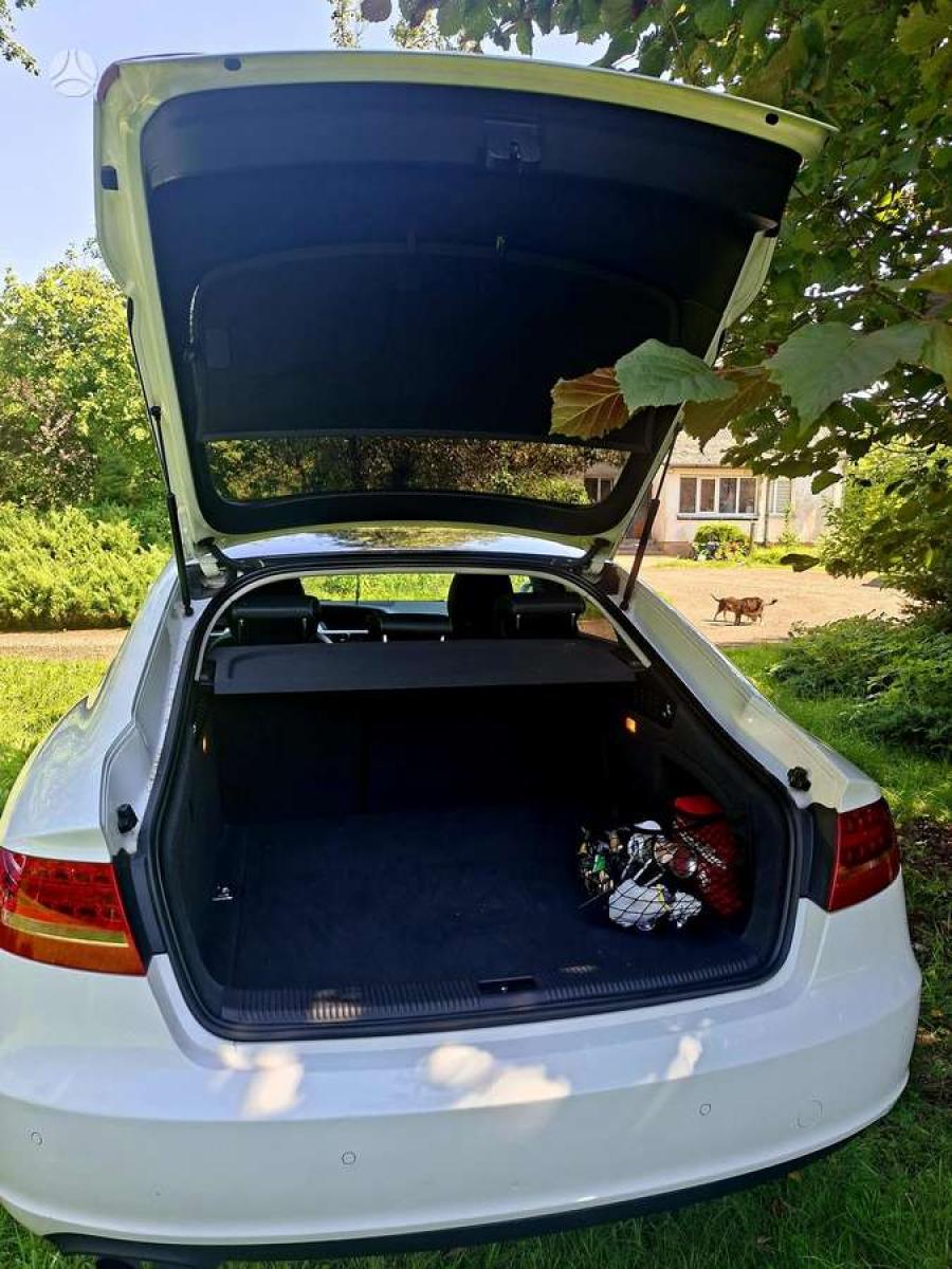Balts Audi A5 Sportback 2011 Trakai, ar dzinēja tilpumu 2.00 L un nobraukumu 194 tūkst. km par 9400 €, foto 14 vietnē AUTOMOTO.COM.LV