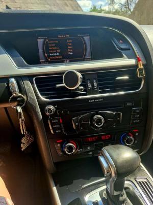 Balts Audi A5 Sportback 2011 Trakai, ar dzinēja tilpumu 2.00 L un nobraukumu 194 tūkst. km par 9400 €, foto 22 vietnē AUTOMOTO.COM.LV