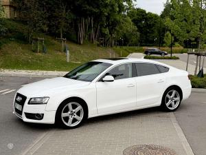Белый Ауди A5 Sportback 2011 в Вильнюс, объемом двигателя 3.00 л и пробегом 301 тыс. км за 8800 €, фото 4 на AUTOMOTO.COM.LV