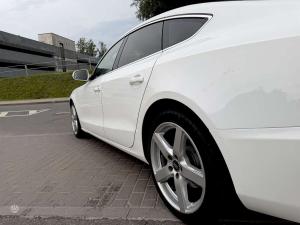 Белый Ауди A5 Sportback 2011 в Вильнюс, объемом двигателя 3.00 л и пробегом 301 тыс. км за 8800 €, фото 12 на AUTOMOTO.COM.LV