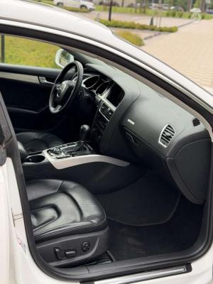 Белый Ауди A5 Sportback 2011 в Вильнюс, объемом двигателя 3.00 л и пробегом 301 тыс. км за 8800 €, фото 15 на AUTOMOTO.COM.LV