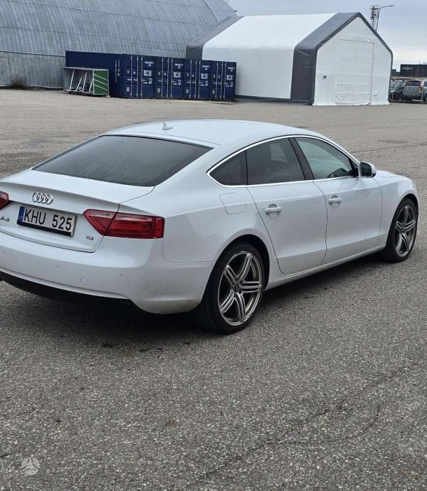 Balts Audi A5 Sportback 2013 Kauņa, ar dzinēja tilpumu 2.00 L un nobraukumu 201 tūkst. km par 8200 €, foto 4 vietnē AUTOMOTO.COM.LV