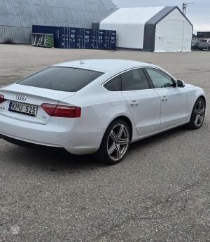 Balts Audi A5 Sportback 2013 Kauņa, ar dzinēja tilpumu 2.00 L un nobraukumu 201 tūkst. km par 8200 €, foto 4 vietnē AUTOMOTO.COM.LV