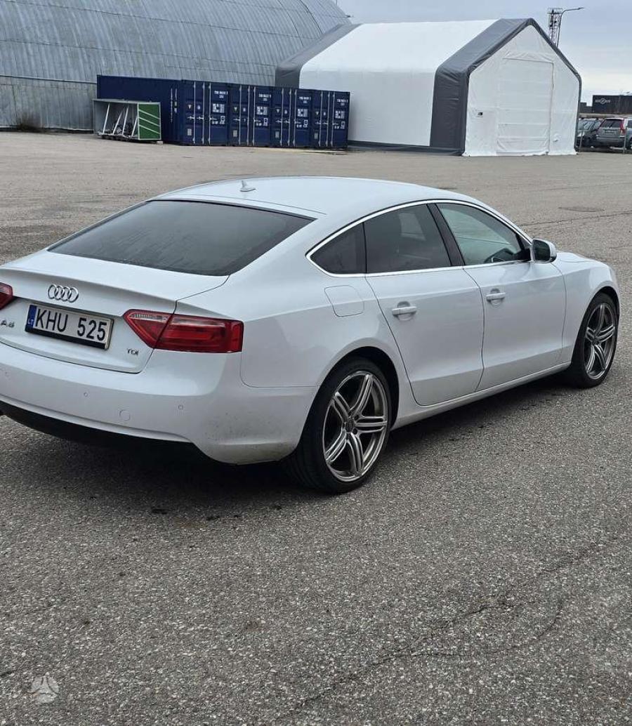 Balts Audi A5 Sportback 2013 Kauņa, ar dzinēja tilpumu 2.00 L un nobraukumu 201 tūkst. km par 8200 €, foto 4 vietnē AUTOMOTO.COM.LV