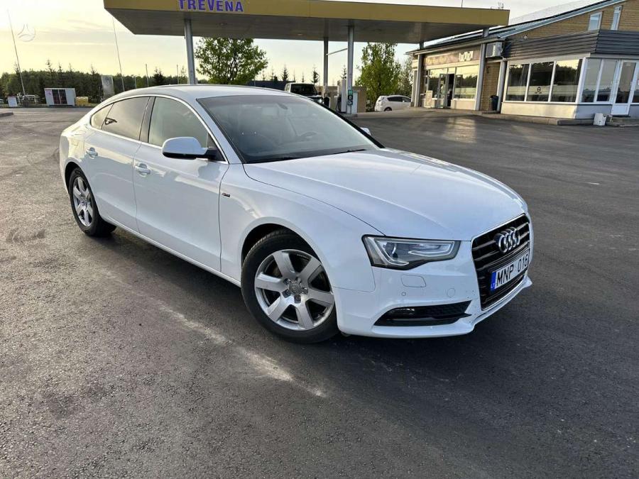 Белый Ауди A5 Sportback 2013 в Скуодас, объемом двигателя 3.00 л и пробегом 300 тыс. км за 10 €, фото 7 на AUTOMOTO.COM.LV