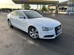 Белый Ауди A5 Sportback 2013 в Скуодас, объемом двигателя 3.00 л и пробегом 300 тыс. км за 10500 €, фото 9 на AUTOMOTO.COM.LV