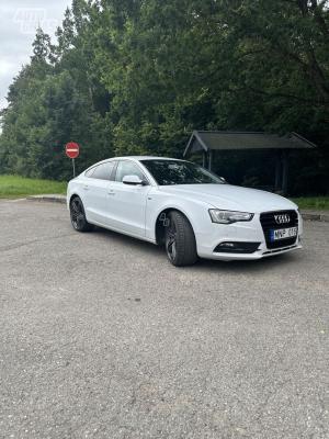 Balts Audi A5 Sportback 2013 Skuodas, ar dzinēja tilpumu 3.00 L un nobraukumu 300 tūkst. km par 10500 €, foto 2 vietnē AUTOMOTO.COM.LV