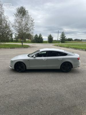 Balts Audi A5 Sportback 2013 Skuodas, ar dzinēja tilpumu 3.00 L un nobraukumu 300 tūkst. km par 10500 €, foto 4 vietnē AUTOMOTO.COM.LV