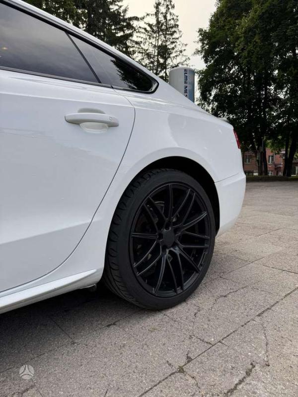 Белый Ауди A5 Sportback 2013 в Вильнюс, объемом двигателя 2.00 л и пробегом 210 тыс. км за 12300 €, фото 8 на AUTOMOTO.COM.LV
