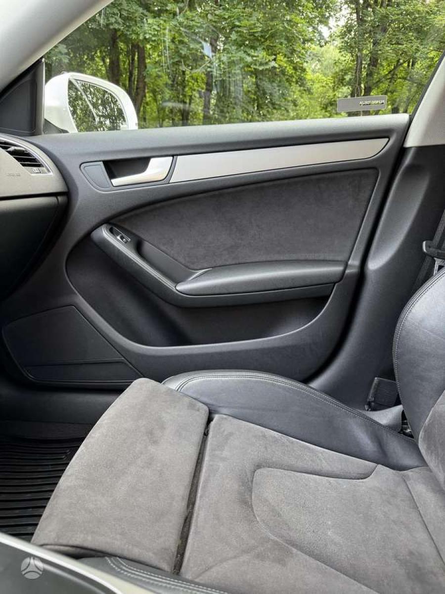 Белый Ауди A5 Sportback 2013 в Вильнюс, объемом двигателя 2.00 л и пробегом 210 тыс. км за 12300 €, фото 14 на AUTOMOTO.COM.LV