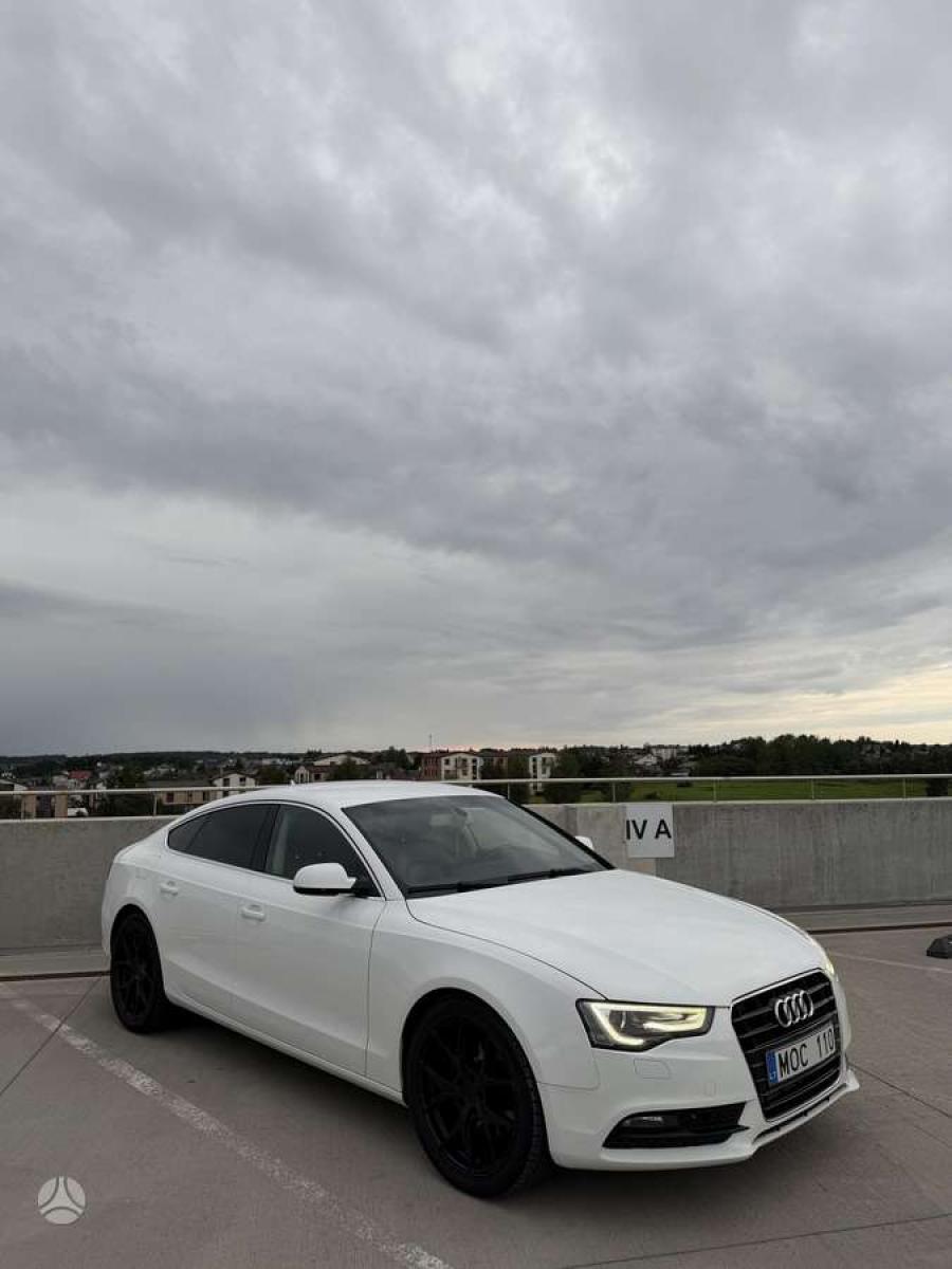 Белый Ауди A5 Sportback 2013 в Вильнюс, объемом двигателя 2.97 л и пробегом 316 тыс. км за 9000 €, фото 1 на AUTOMOTO.COM.LV